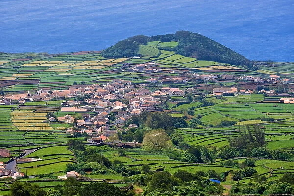 Volcanic Crises and Earthquakes continue in Terceria Island-Azores ...